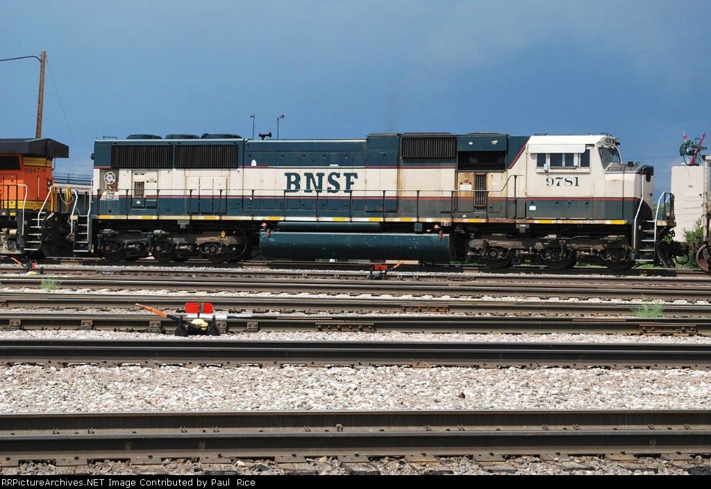 BNSF 9781